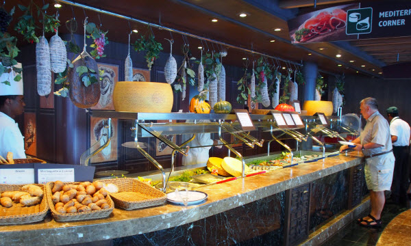 Latest Restaurant Technology Trends: Must Haves for Your Venue